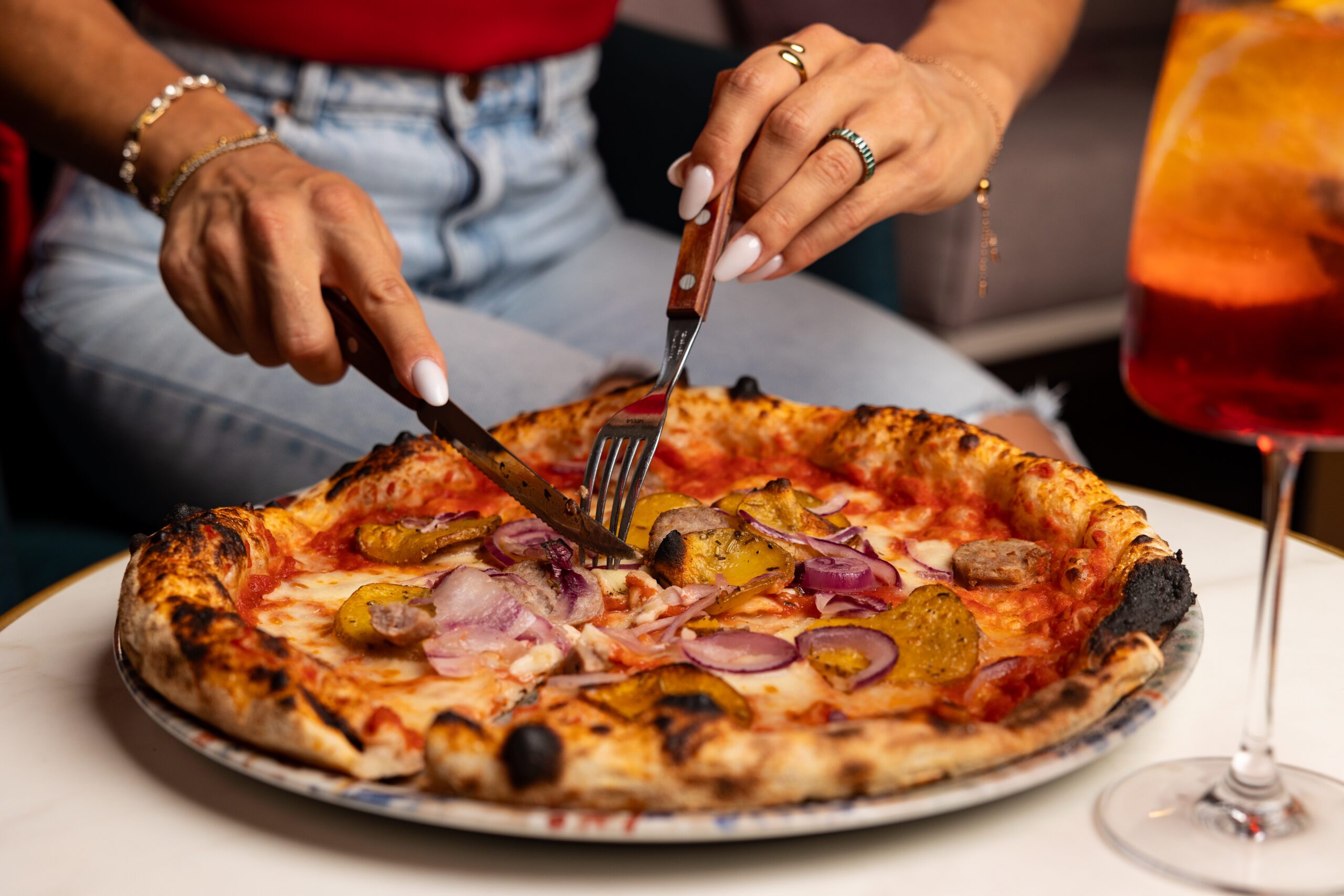 Enzo Pizzeria | Bar
